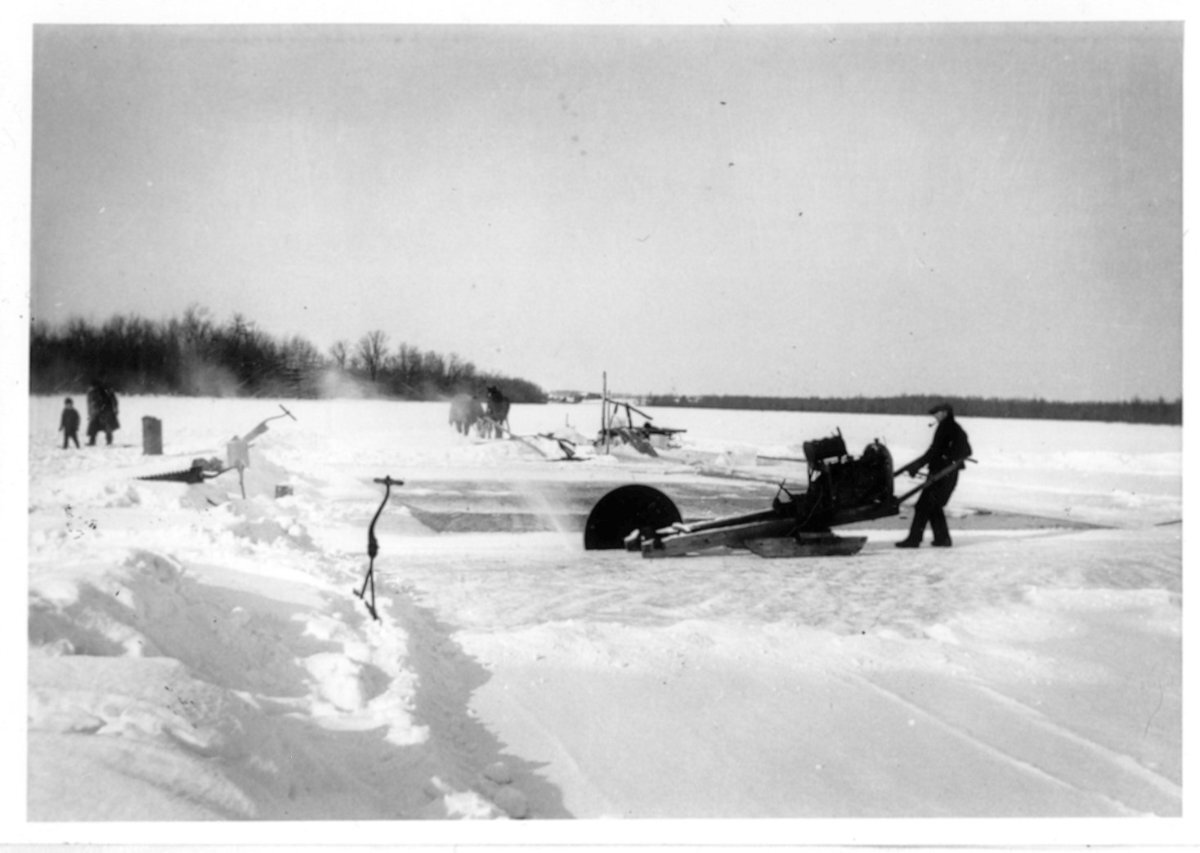 I have this Ice Saw - Projects, Builds, & Restorations - Red Power ...