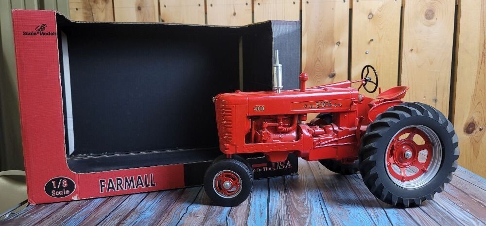 Model 400 - IH Toys, Memorabilia & Collectibles - Red Power Magazine ...