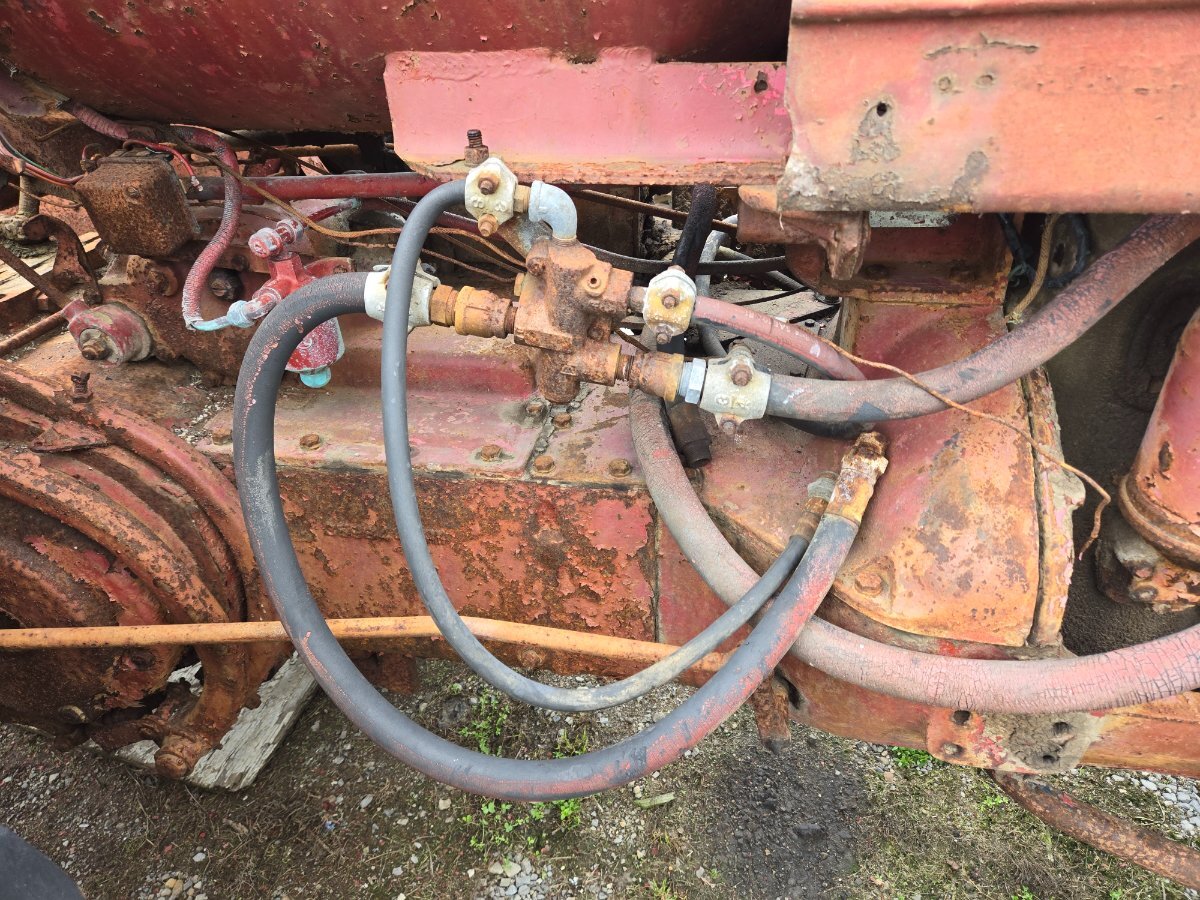 650 hydraulics - Technical IH Talk - Red Power Magazine Community