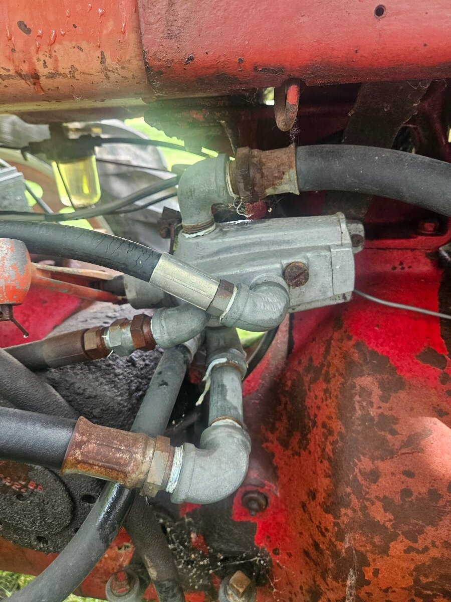 Farmall m hydraulics - Technical IH Talk - Red Power Magazine Community