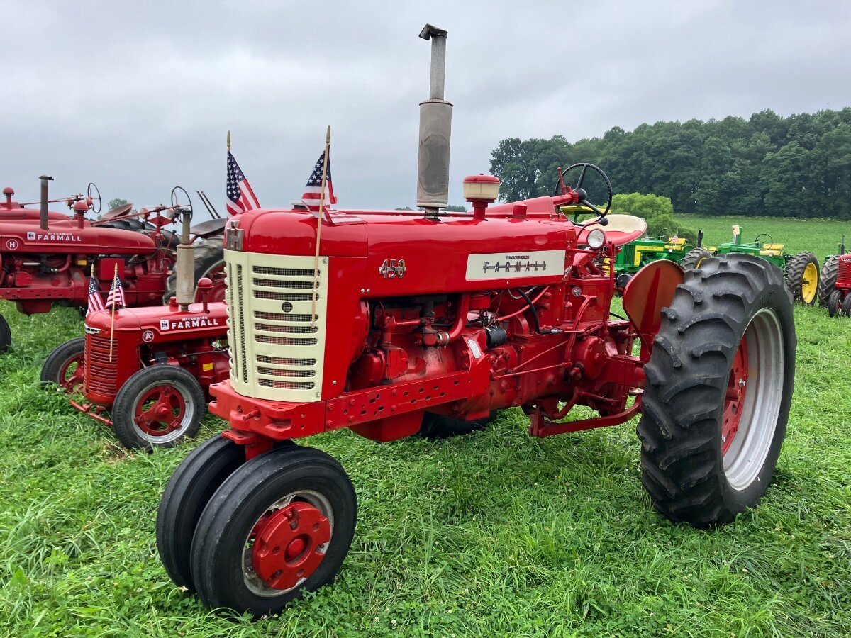 A Few IH Tractors at a Local Show - General Chat - Red Power Magazine ...
