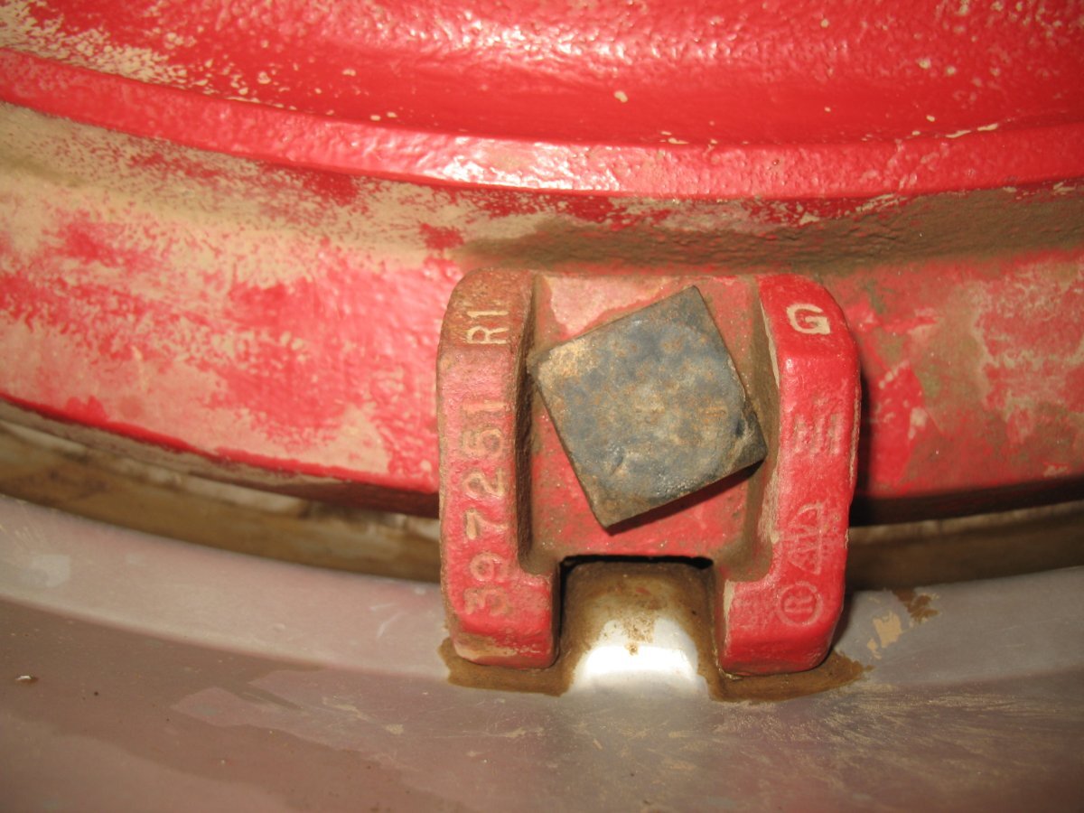 Farmall 504D tire quandry - Technical IH Talk - Red Power Magazine Community