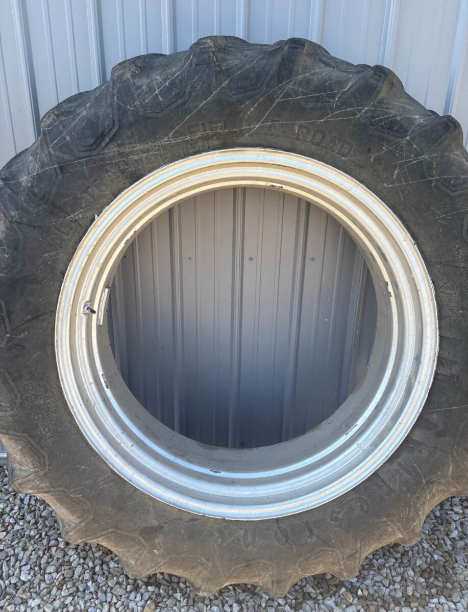 Farmall 504D tire quandry - Technical IH Talk - Red Power Magazine ...