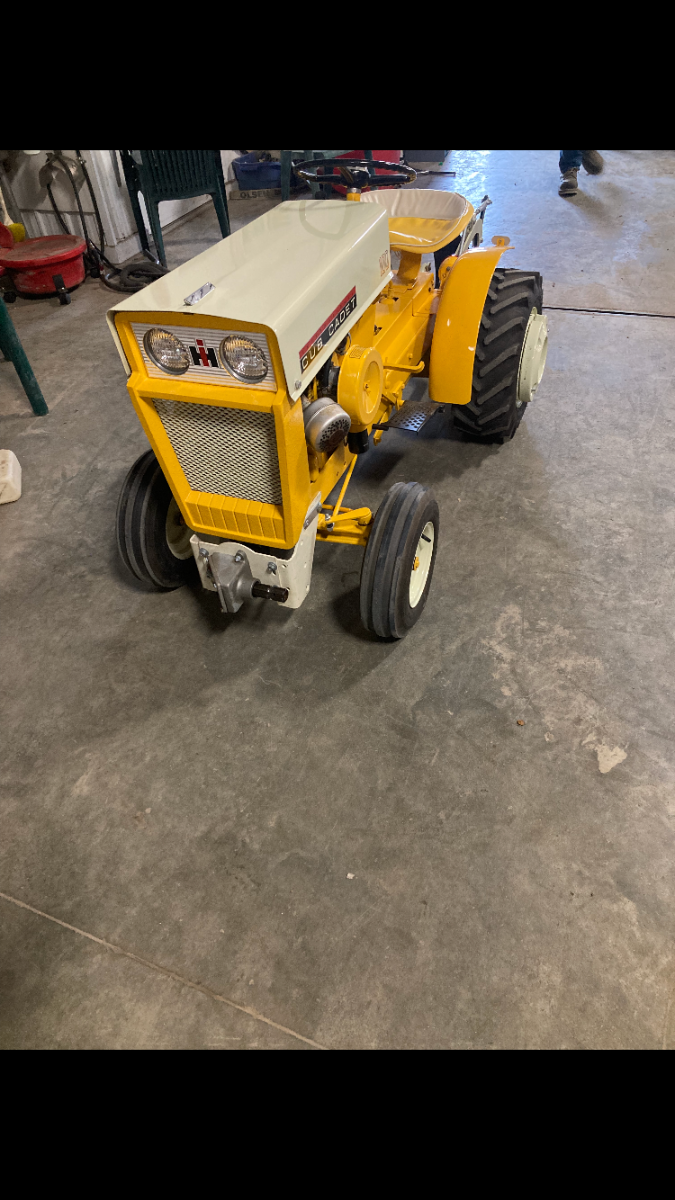Farmall cub transmission in a cub cadet 102? - Technical IH Talk - Red ...