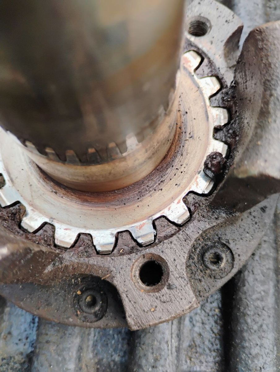 TD9-91 engine clutch weight - IH Construction Equipment - Red Power ...
