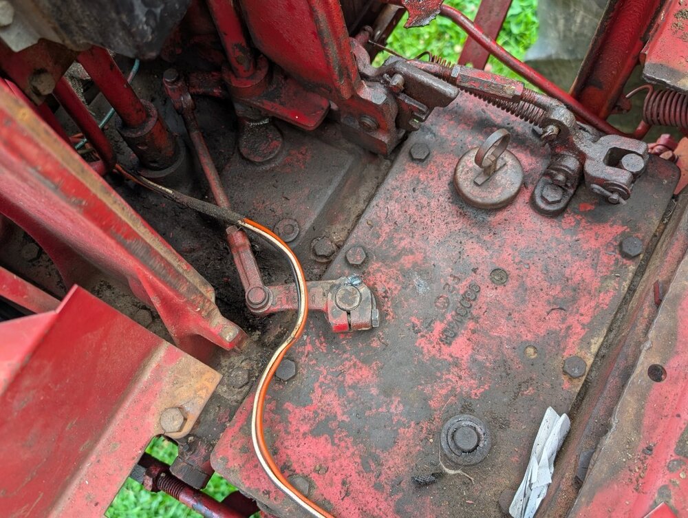 International Harvester 806 Advice - Technical IH Talk - Red Power ...