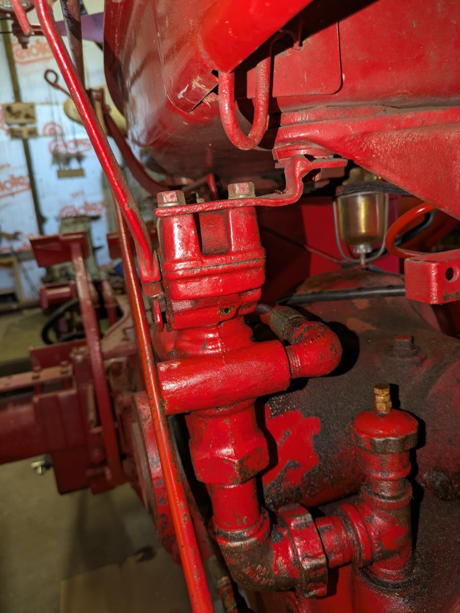 Christmas tree valve technical help - Technical IH Talk - Red Power ...
