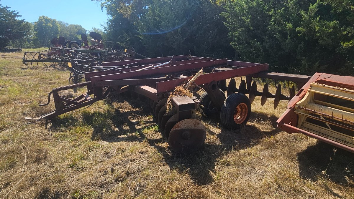IH 501 Disc - General Chat - Red Power Magazine Community