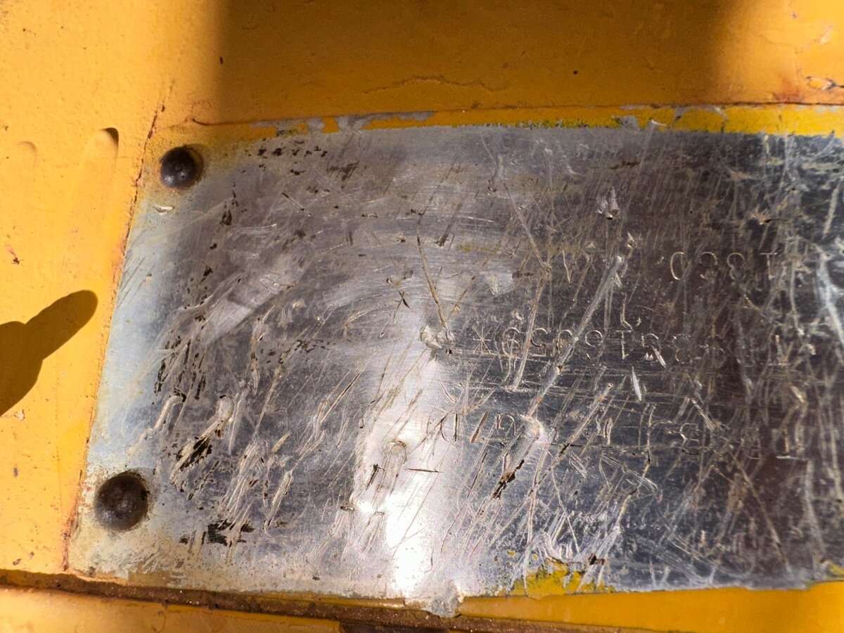 Help identifying this International TD9B dozer a friend and I bought ...