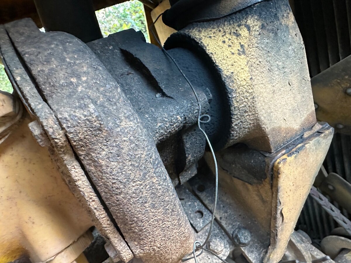 Help identifying this International TD9B dozer a friend and I bought ...