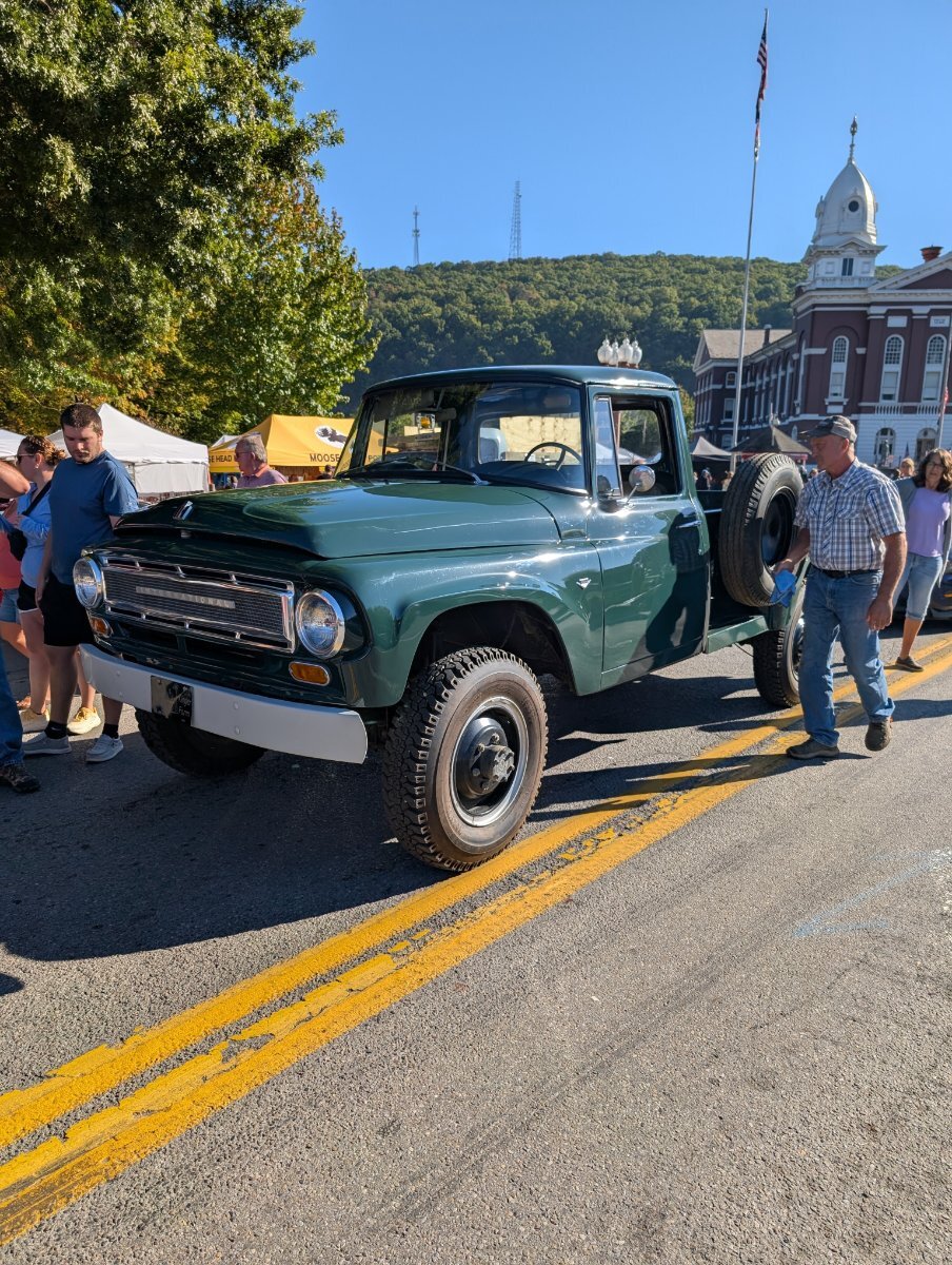 Couple Binders at Local Car Show - General Chat - Red Power Magazine ...