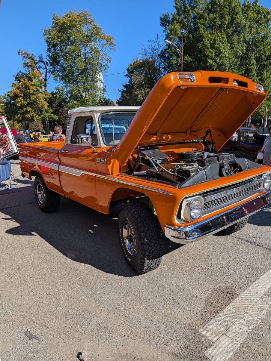Couple Binders at Local Car Show - General Chat - Red Power Magazine ...