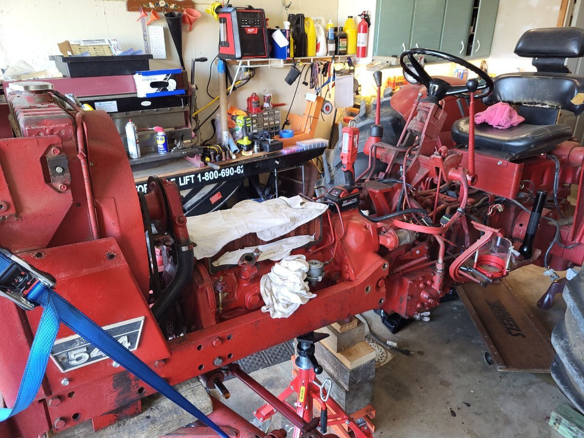 IH 544 Utility with C200 Engine Restoration Completed - Technical IH ...