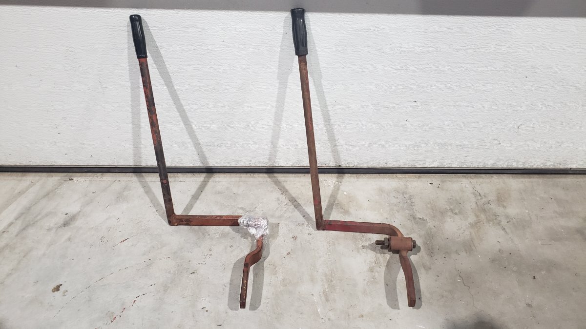 66 Series Cab PTO Lever - Technical IH Talk - Red Power Magazine Community