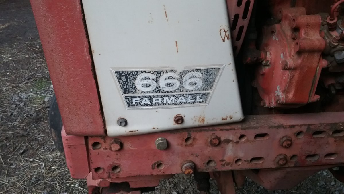 Has Your Red IH Hat Been a Problem? - Page 2 - General Chat - Red Power ...