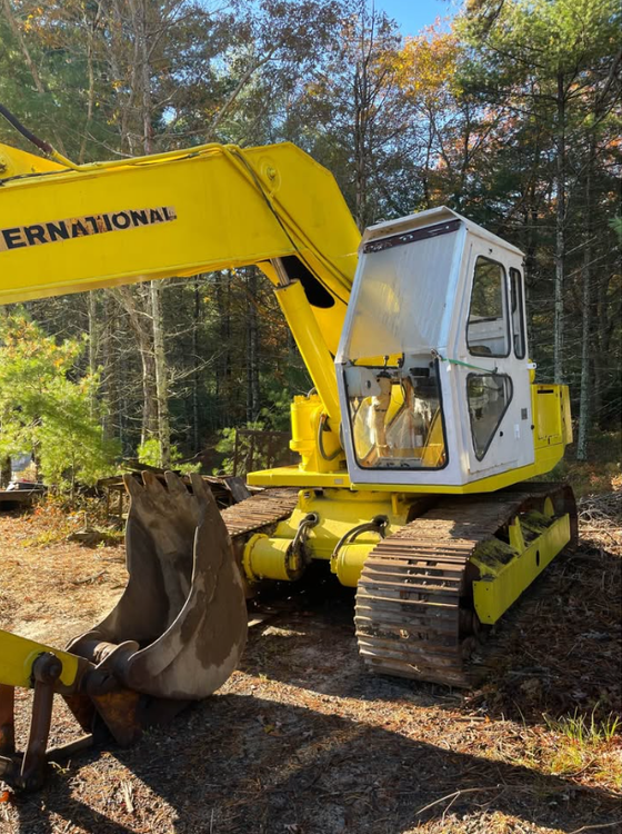 Something you don't see often - IH Construction Equipment - Red Power ...