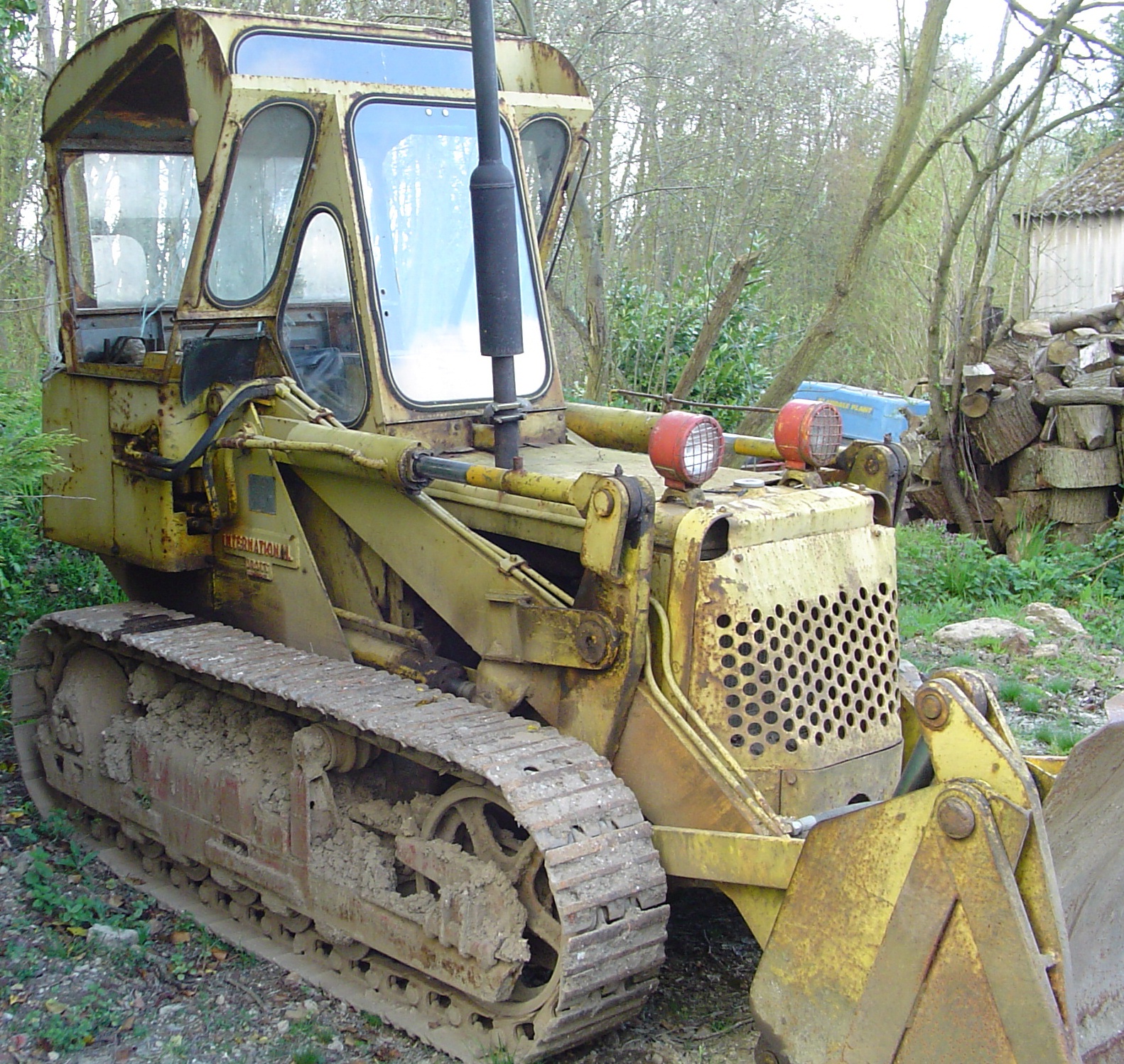 BTD6 DROTT RESTORATION - IH Construction Equipment - Red Power Magazine ...