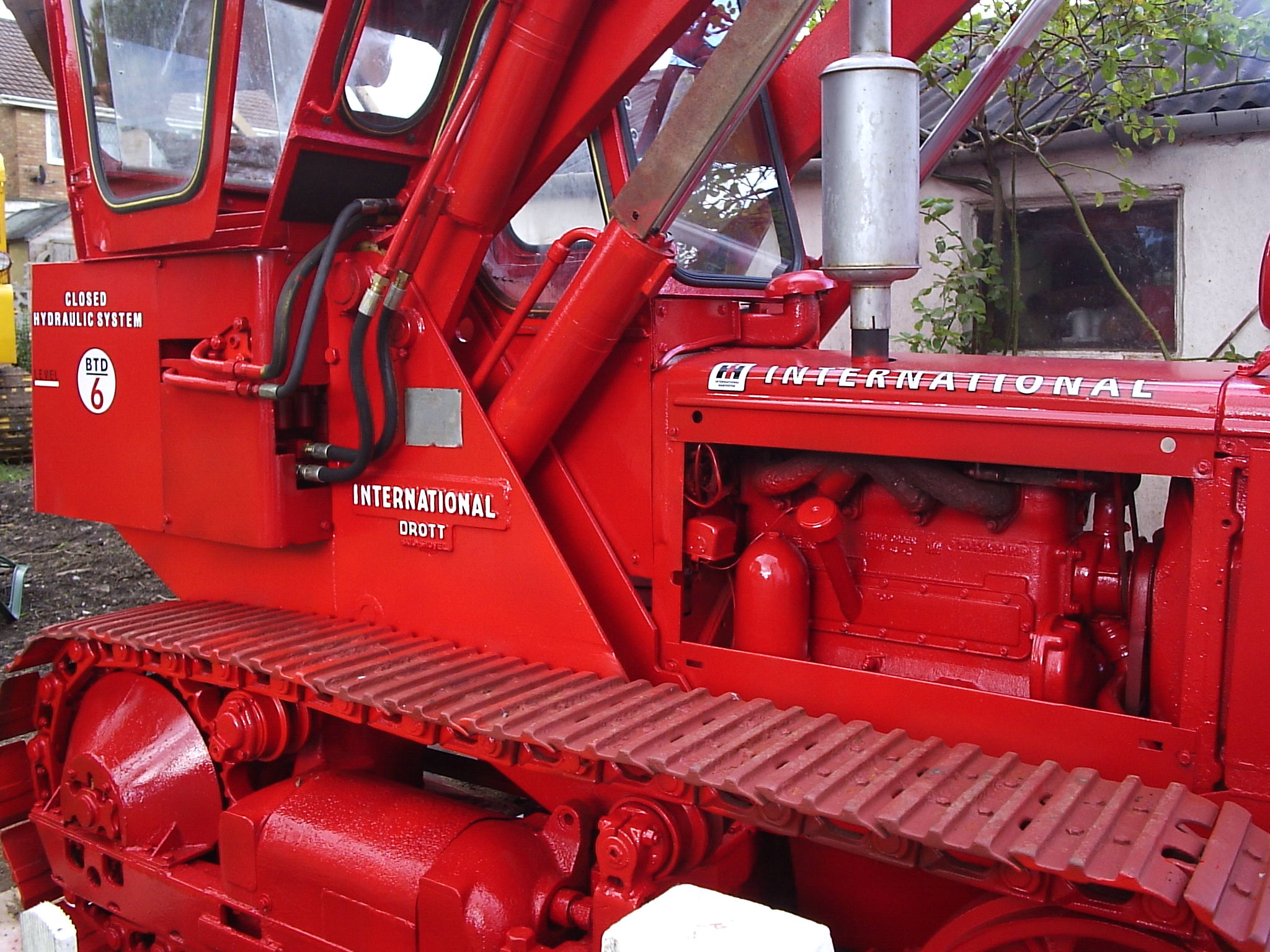 BTD6 DROTT RESTORATION - IH Construction Equipment - Red Power Magazine ...