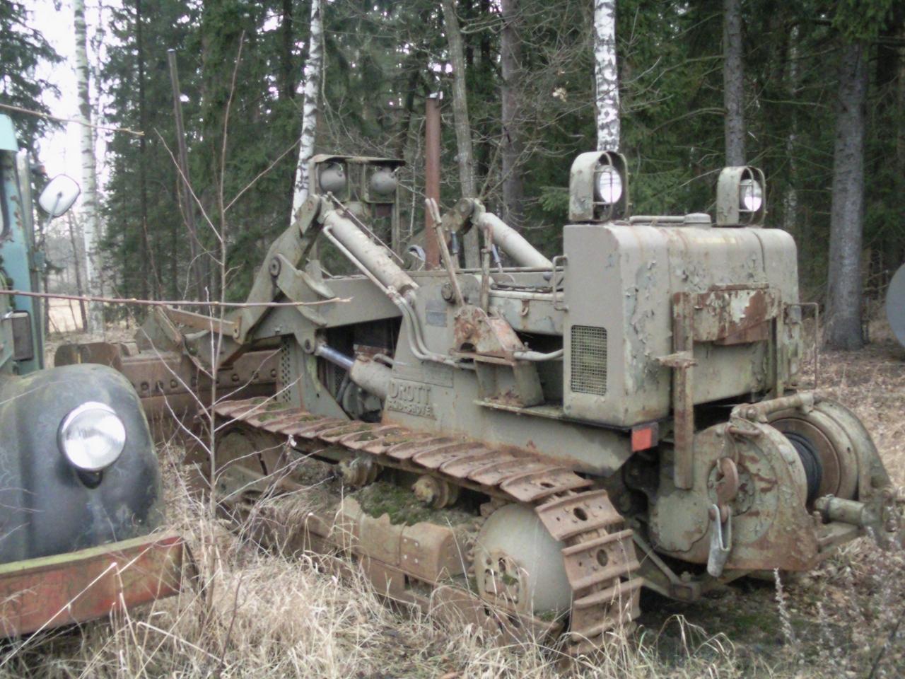 DROTT IDENTIFICATION - IH Construction Equipment - Red Power Magazine ...