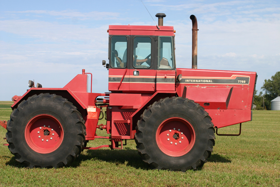 7788 pics - Page 2 - Technical IH Talk - Red Power Magazine Community