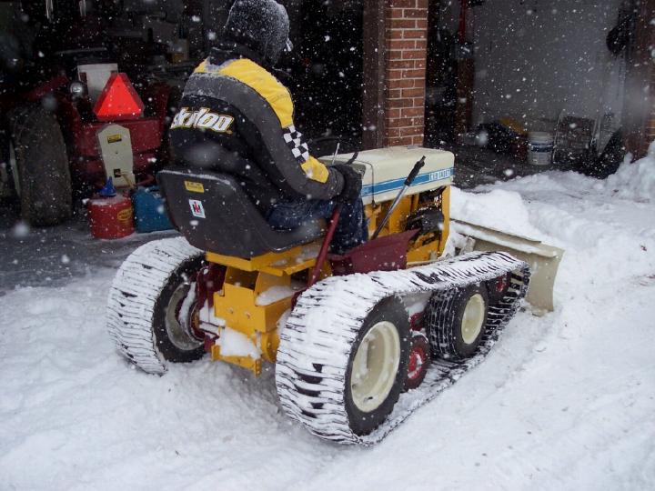 124 Cub Cadet track kit - General Chat - Red Power Magazine Community
