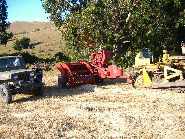 55T baler in action.. - Technical IH Talk - Red Power Magazine Community