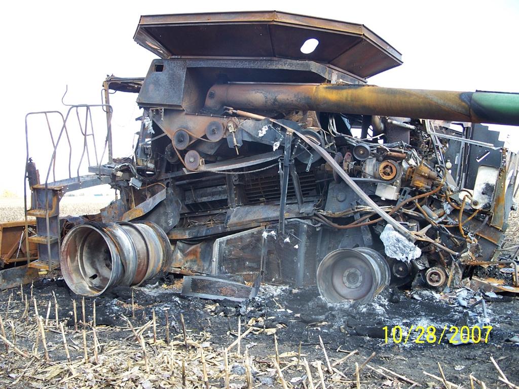 JD 9650 combine fire - General Chat - Red Power Magazine Community