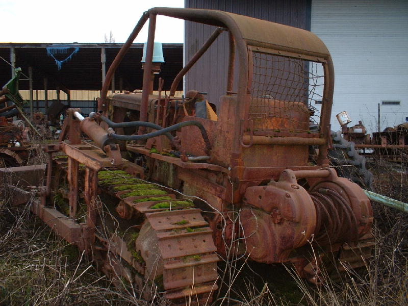 TD9B Powershift - IH Construction Equipment - Red Power Magazine Community