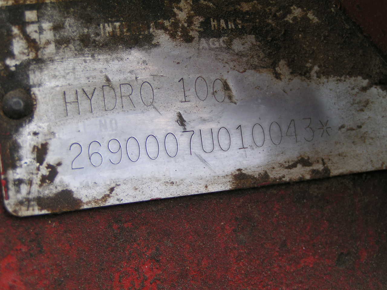 Hydro 100 Black Stripe?? - Technical IH Talk - Red Power Magazine Community