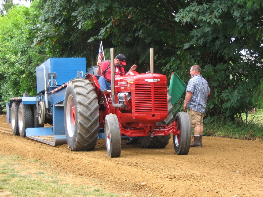 W-9, 600, 650 With 549 V-8 Engine Conversion - Technical IH Talk - Red ...