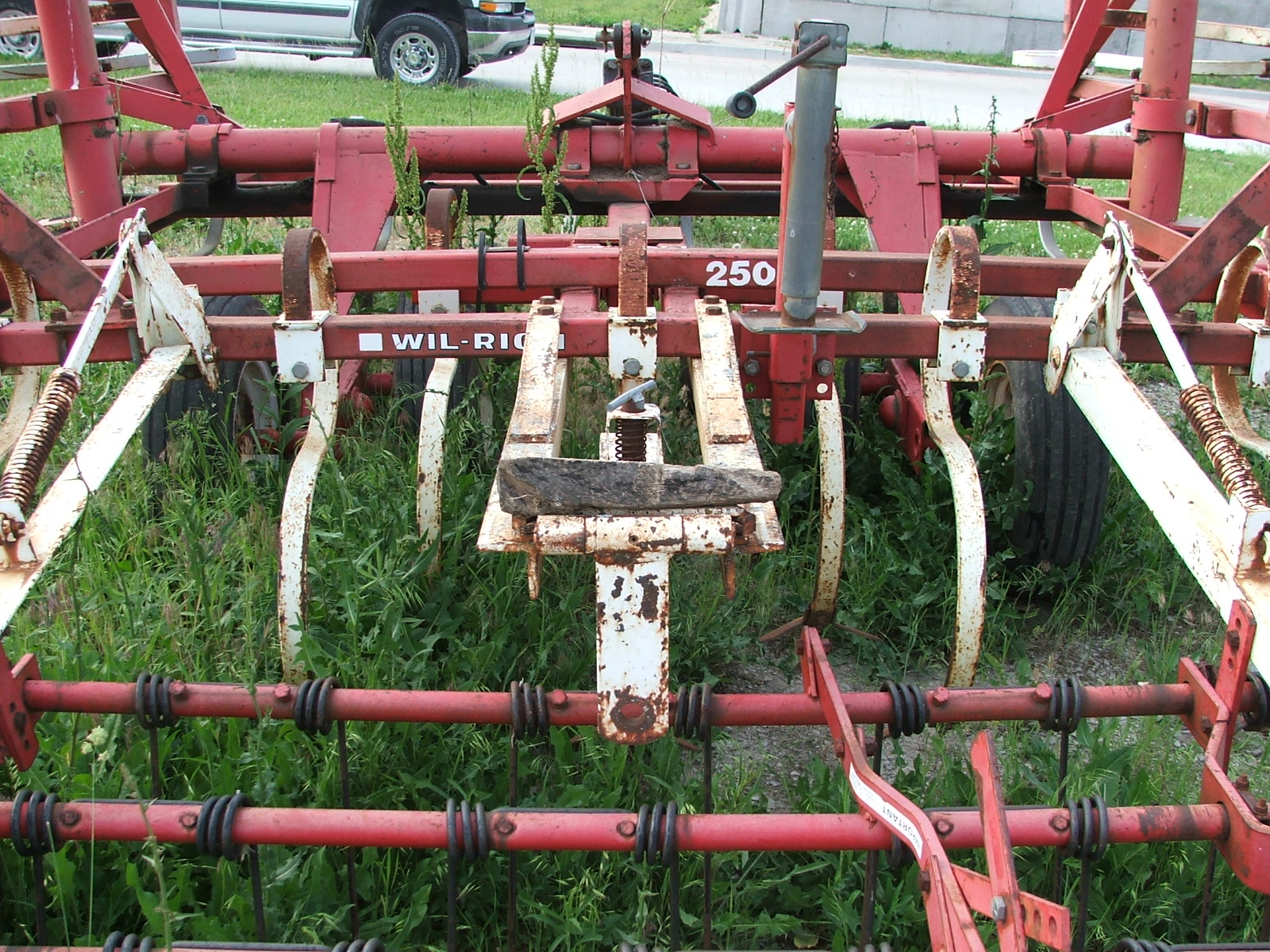 Wil Rich 2500 Feild Cultivator - General Chat - Red Power Magazine ...
