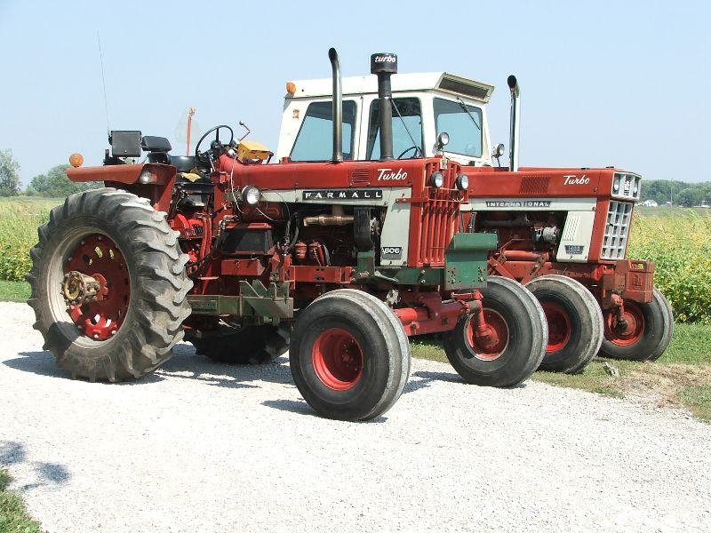 Chrome Straight Pipe for 806 - Technical IH Talk - Red Power Magazine ...