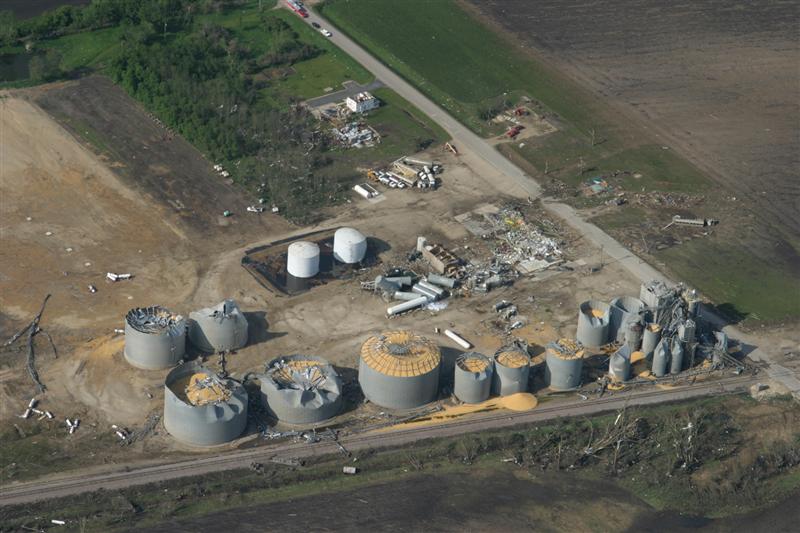 Sinclair Iowa Tornado Damage - General Chat - Red Power Magazine Community