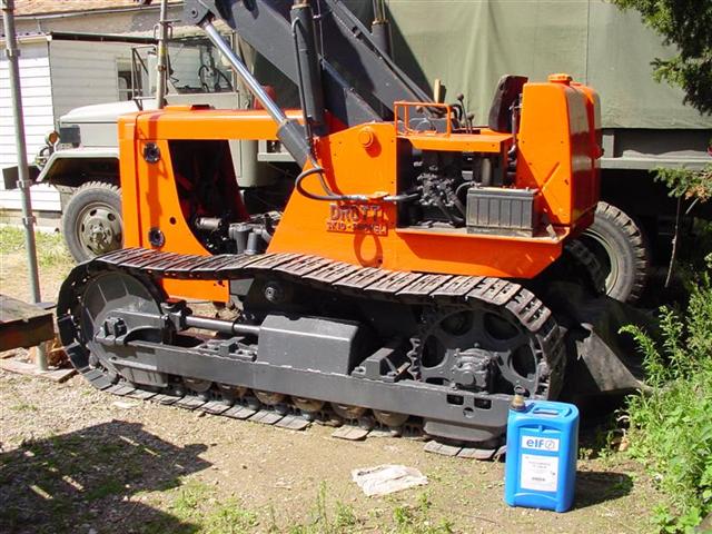 need head for D282 - IH Construction Equipment - Red Power Magazine ...