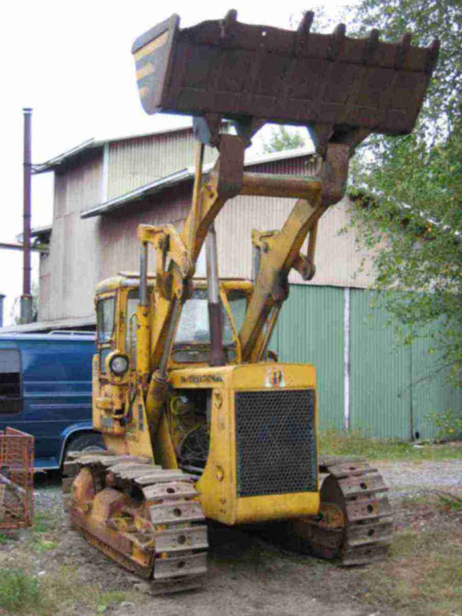 Drott 150K3 and BTD-8B - IH Construction Equipment - Red Power Magazine ...