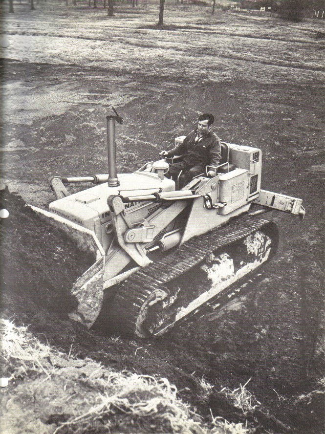 Drott 150K3 and BTD-8B - IH Construction Equipment - Red Power Magazine ...