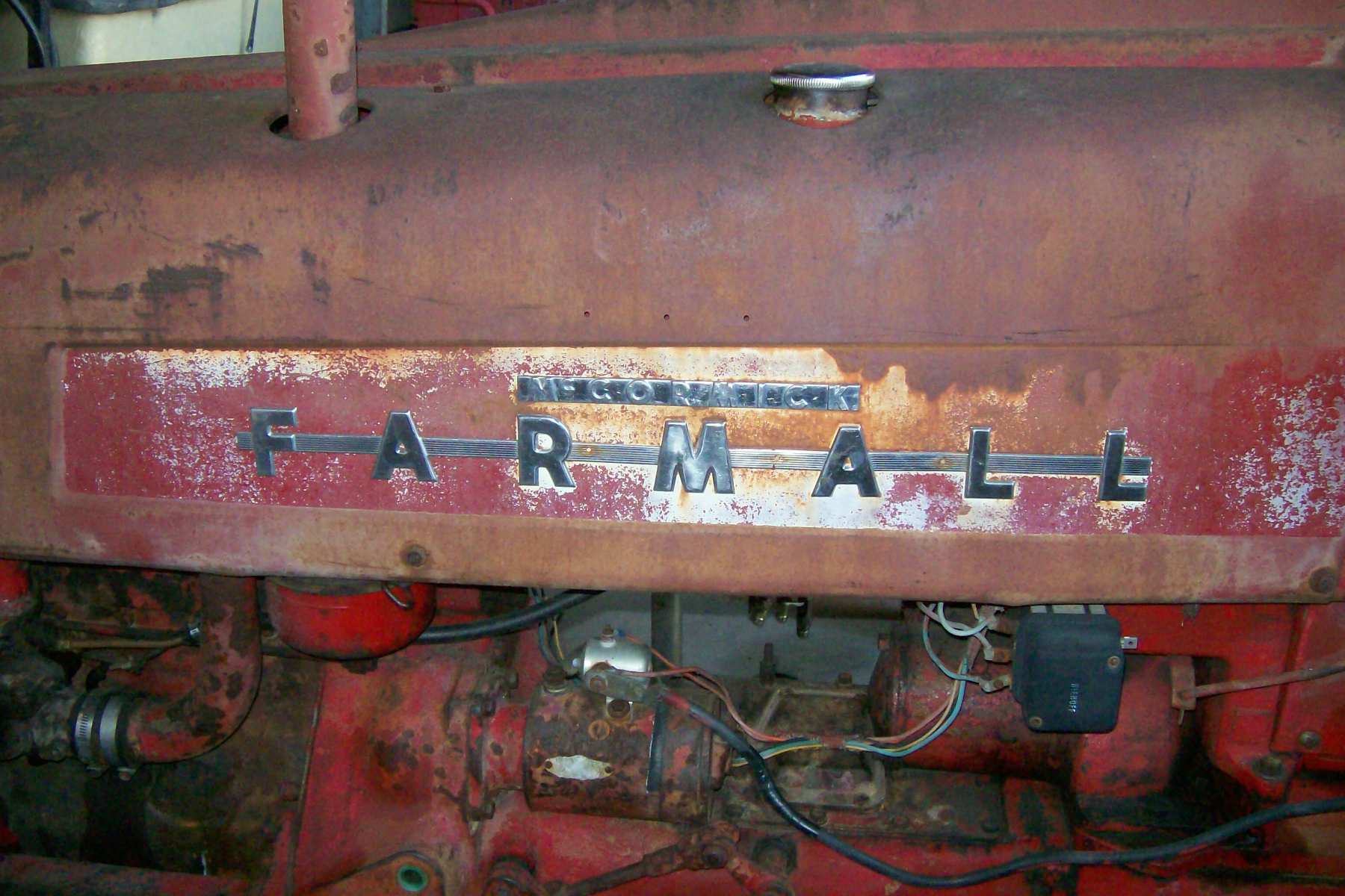 Farmall 300 dilemma - Technical IH Talk - Red Power Magazine Community