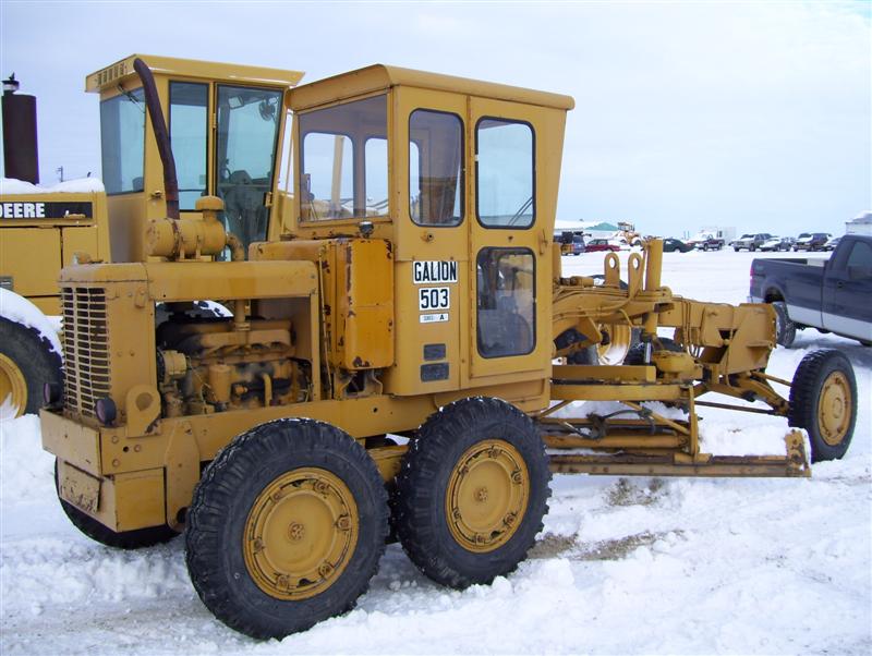 Galion Grader with IH engine - IH Construction Equipment - Red Power ...