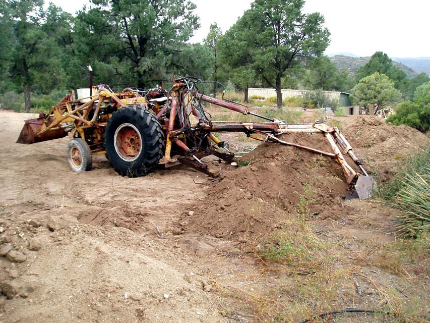 Digger down - IH Construction Equipment - Red Power Magazine Community